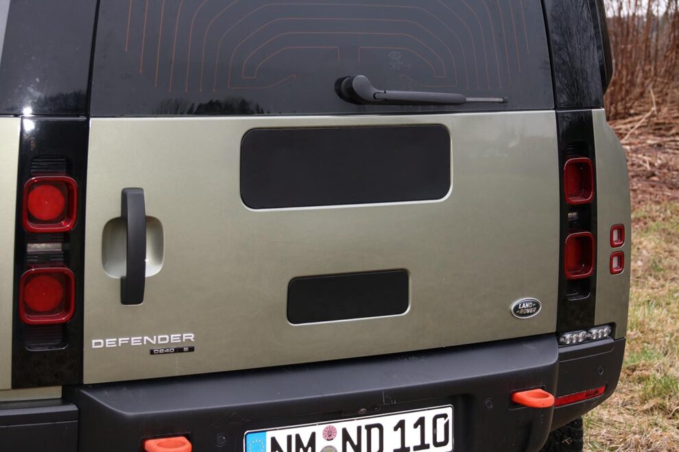 New Defender Spare Wheel Delete Kit - L663 - 4x4overlander