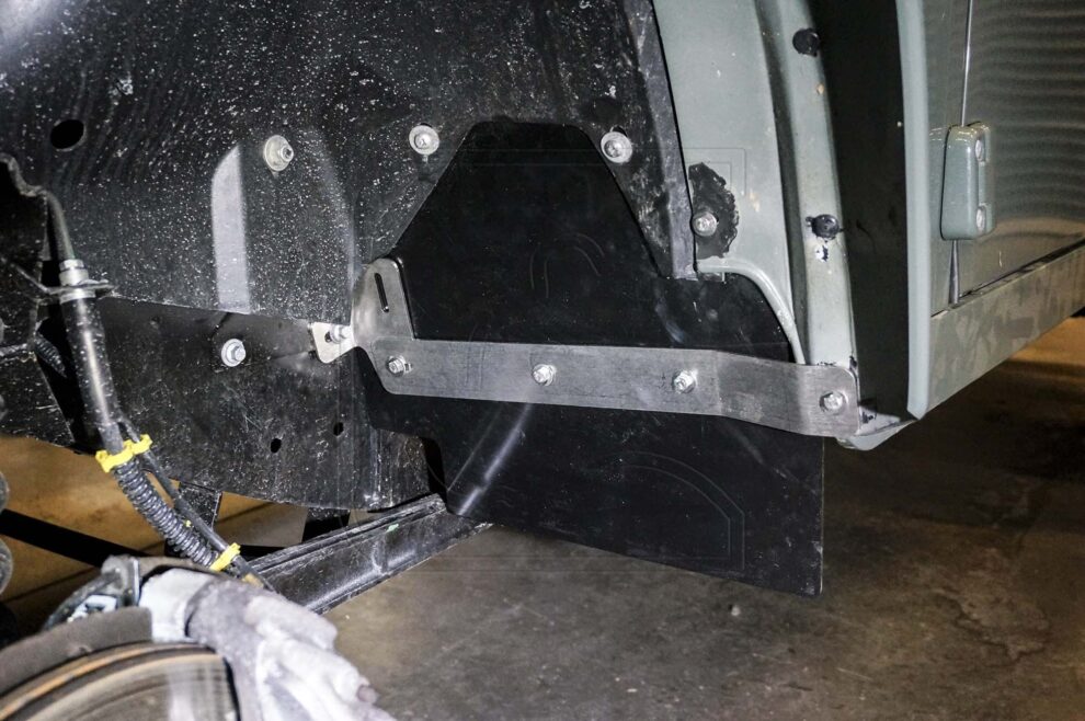 Defender Dirt Guards with Mud Flap Brackets - 4x4overlander